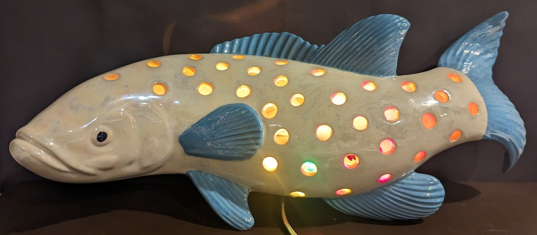 Vintage TV Fish Lamp - Etsy