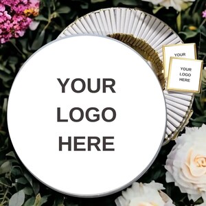 50 Custom Logo Chocolate Favours - Gold or Silver Foil Milk Chocolate ...