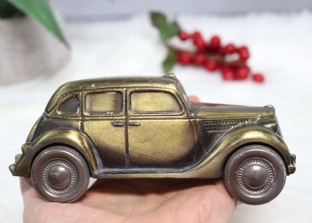 Diecast Cars, Vintage Banthrico Inc 1935 Ford Taxi Cab Coin Bank ...