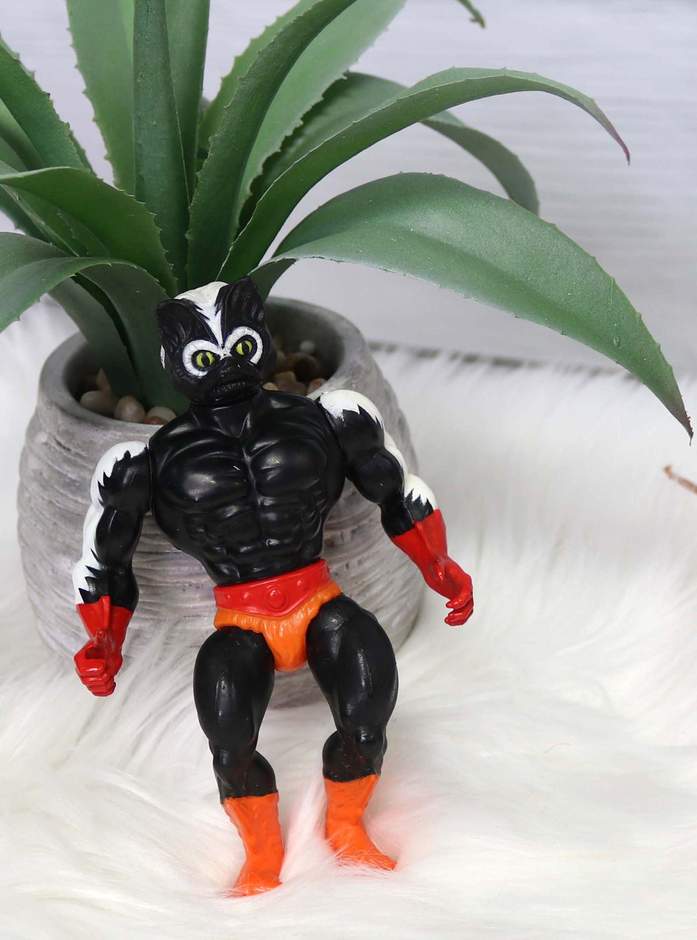 He-man Mattel Masters of the Universe Stinkor He-man Figure, Vintage ...