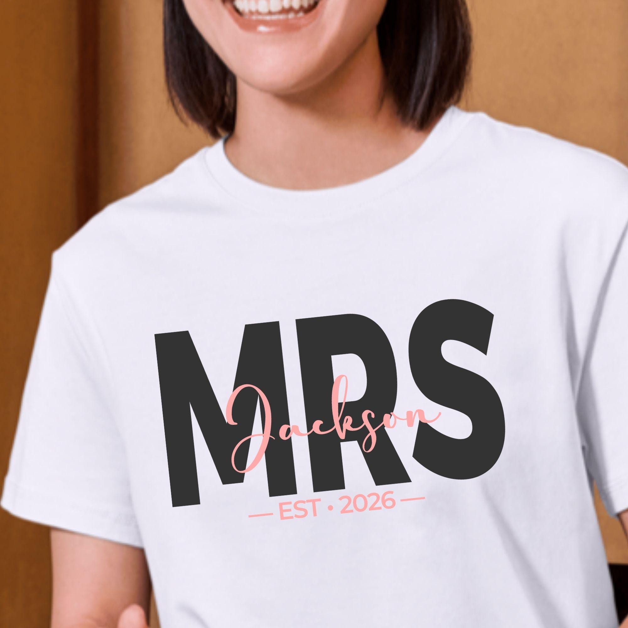 Personalized Mr. Mrs Wedding SVG PNG, Custom Last Name Design (digital ...