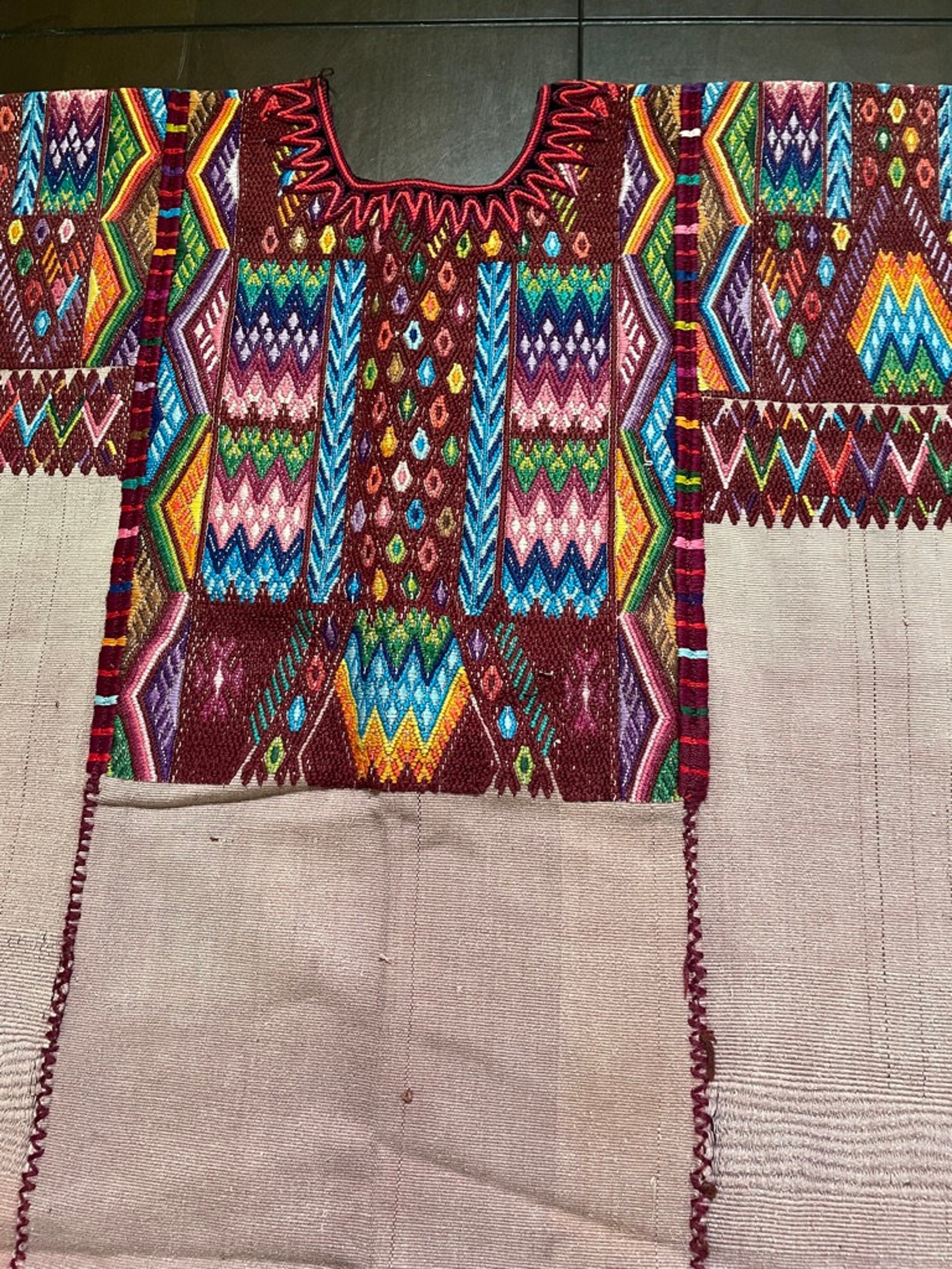 Gorgeous Detailed Embroidered Huipil Shawl Poncho Latin American ...