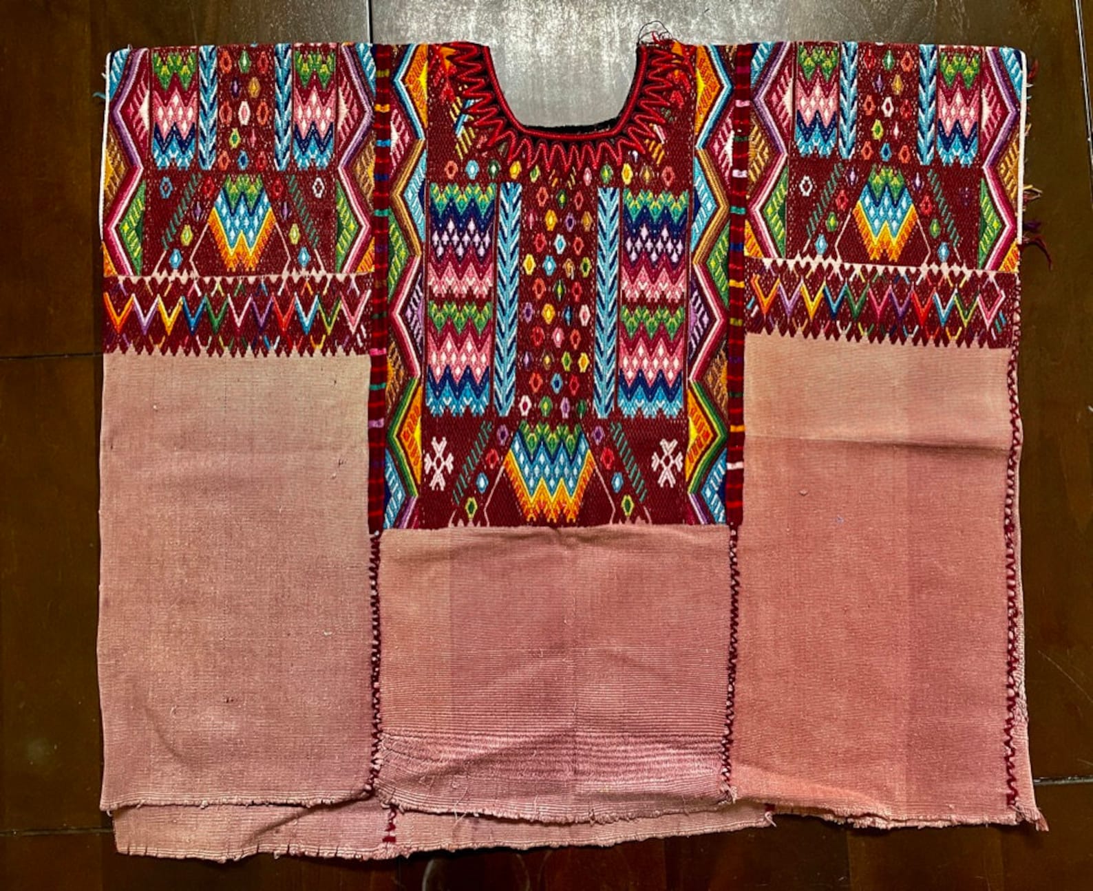 Gorgeous Detailed Embroidered Huipil Shawl Poncho Latin American ...