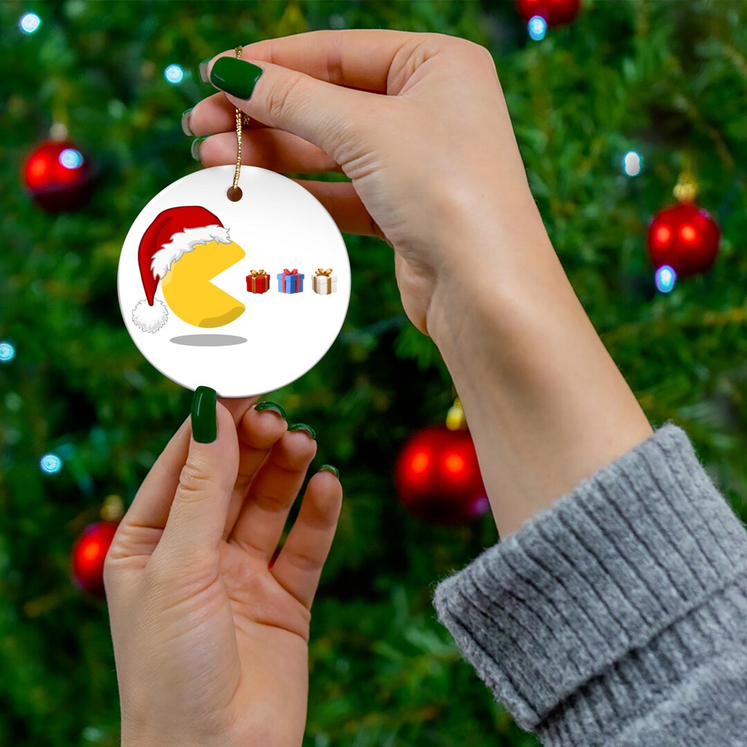 Santa Pacman Christmas Tree Ornament - Retro Arcade Game Decoration ...