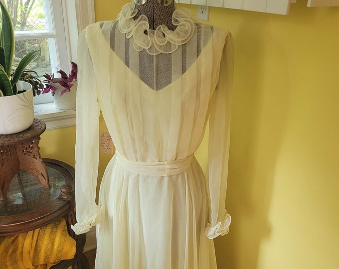 1970's Miss Elliette Light Yellow Dress With Sheer Ruffles on Neckline ...