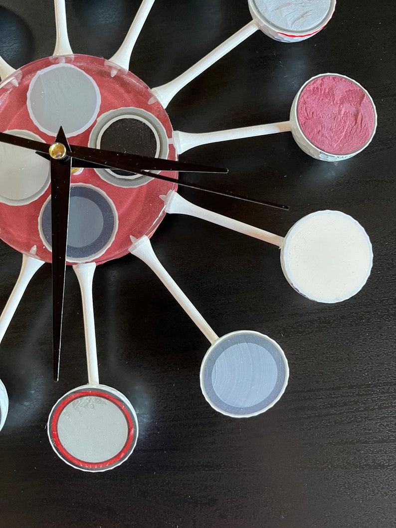 Mid Century Modern Hand Made Golf Ball Wall Clock, Don't Miss Your Tee ...