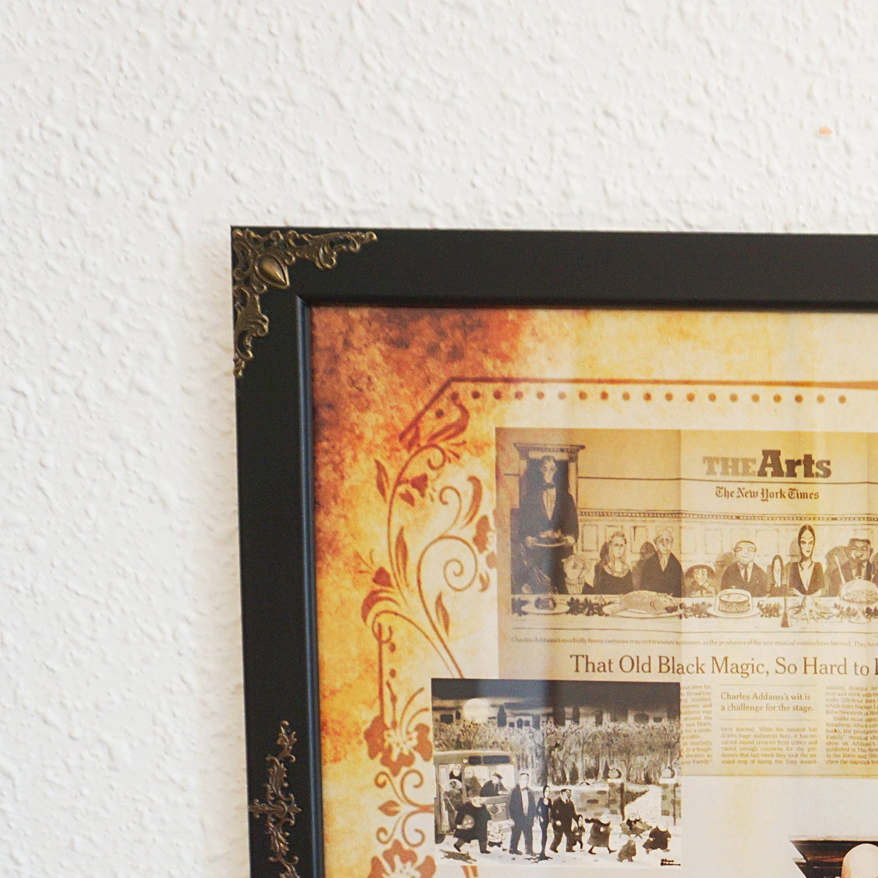 The Addams Family Illustration With Ornate Frame 40x30 the Addams ...