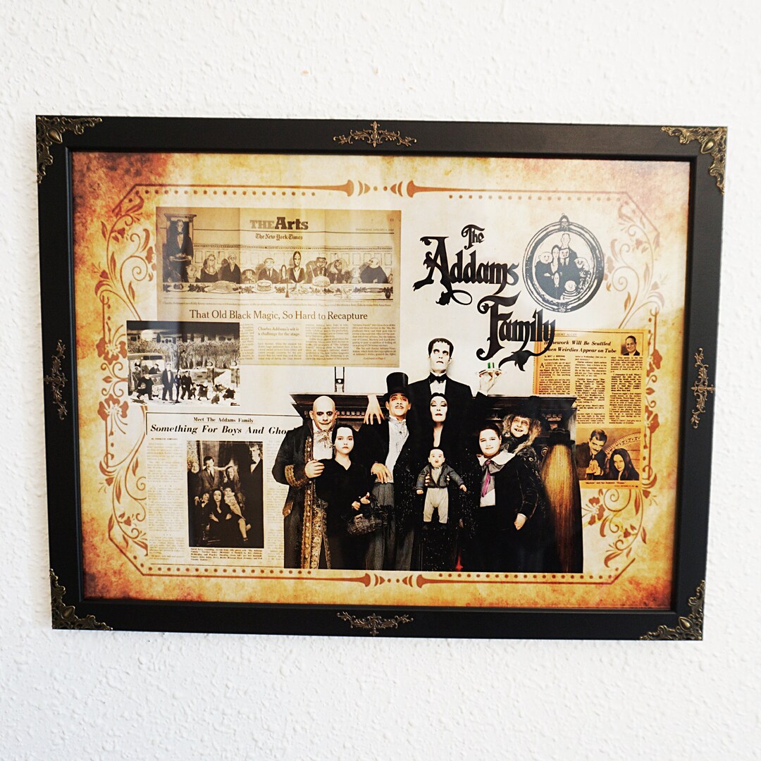 The Addams Family Illustration With Ornate Frame 40x30 the Addams ...
