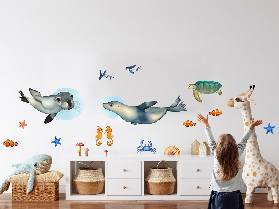 Ocean Creatures Friends: Seals sea Lions, Turtle, Seahorses Wall Decal ...