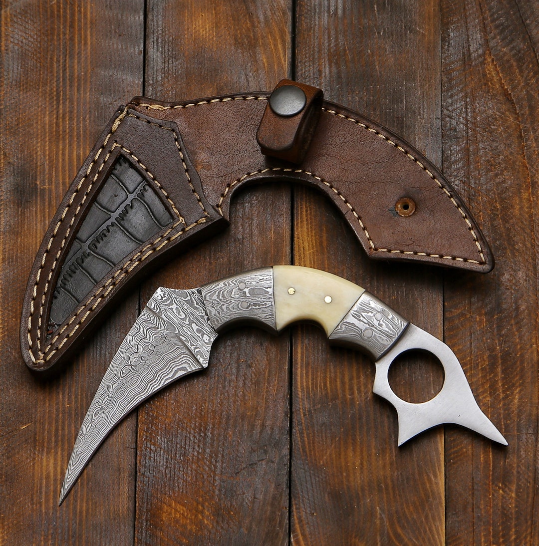 Hunting Knife Custom Made Hand Forged Damascus Steel Karambit Knife ...