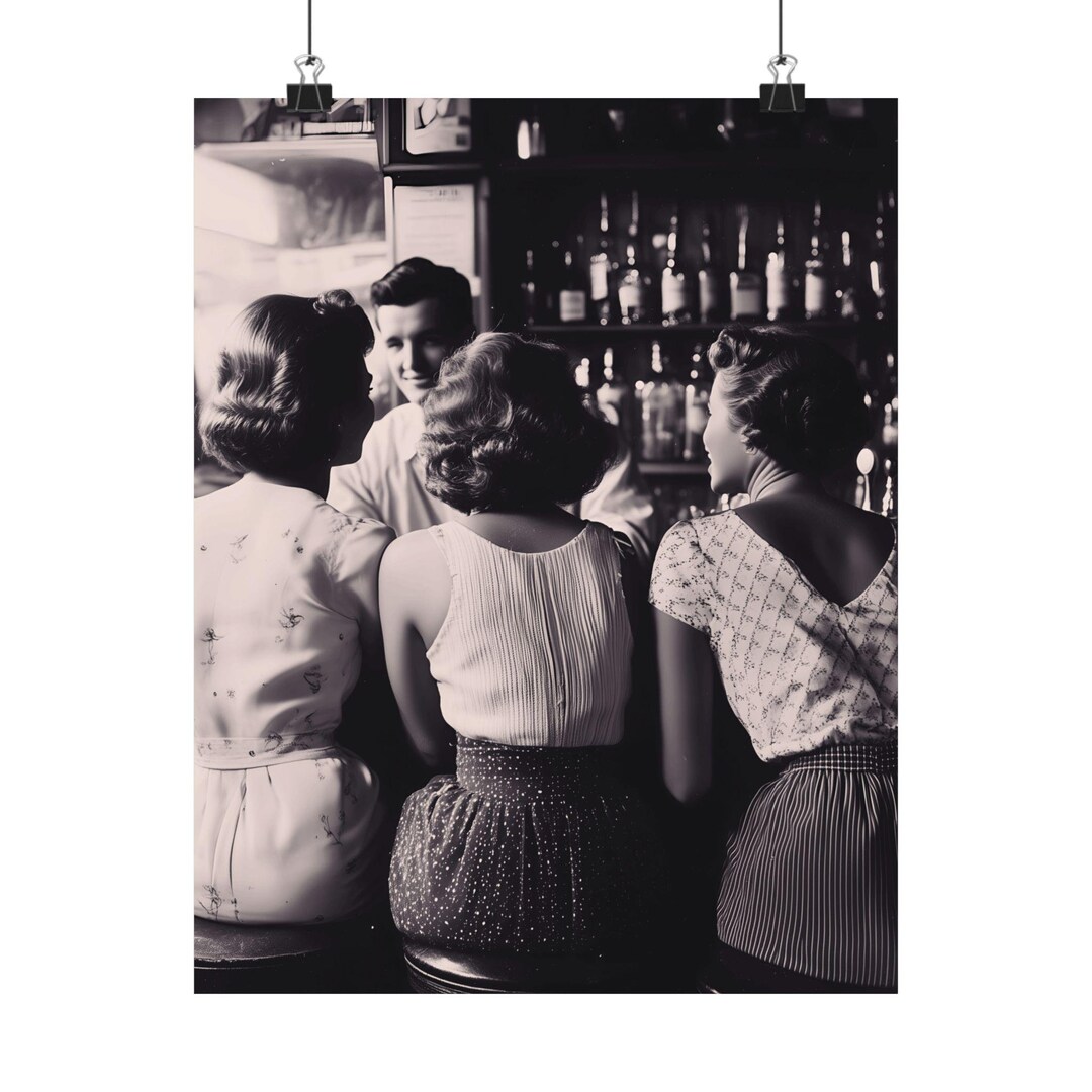 1940s Vintage Bar Scene Poster Print – Retro Black and White Women’s ...
