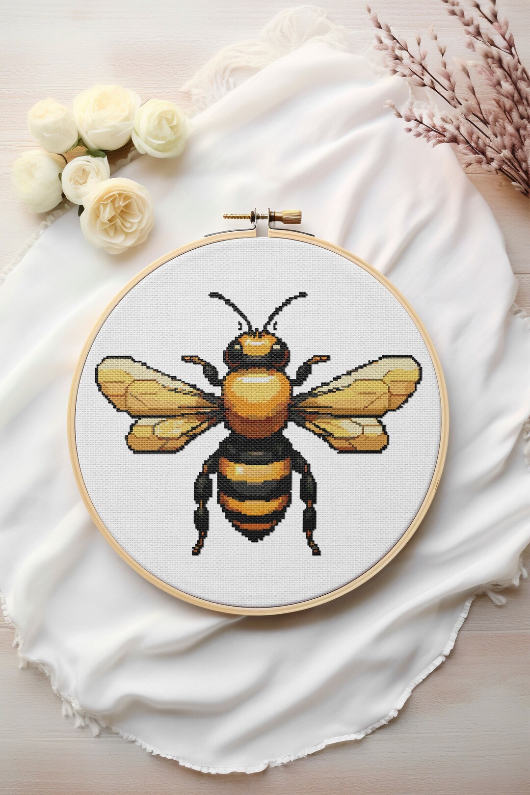 Real Bee Cross Stitch, Pattern PDF, Woodland Insect Cross Stitch, Cute ...