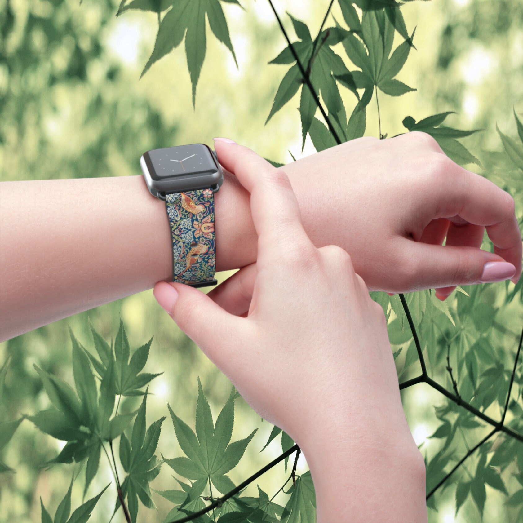 Strawberry Thief William Morris Art Noveau Apple Watch Band 1, 2, 3, 4 ...