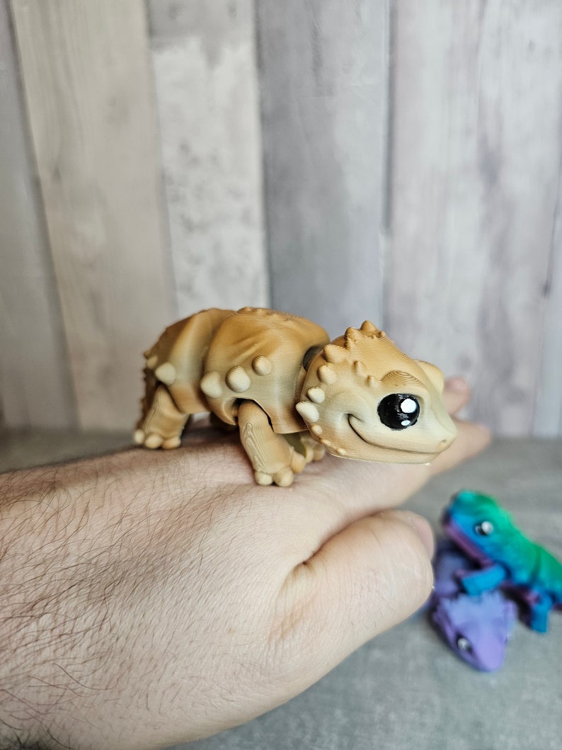 Mini Bearded Dragon Model - Etsy UK
