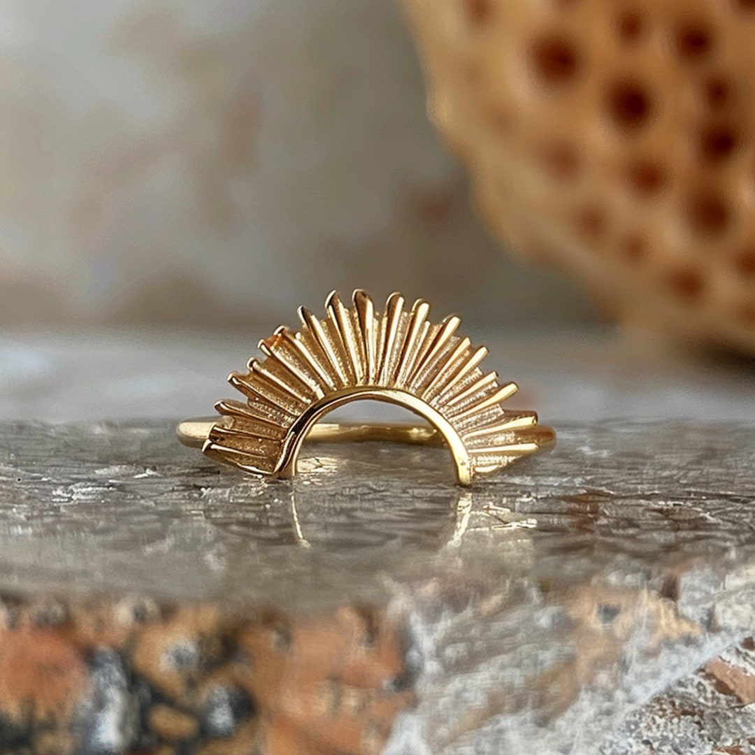 14k Gold Plated Sunshine Ring, Sunburst Curved Ring, Minimalistic ...