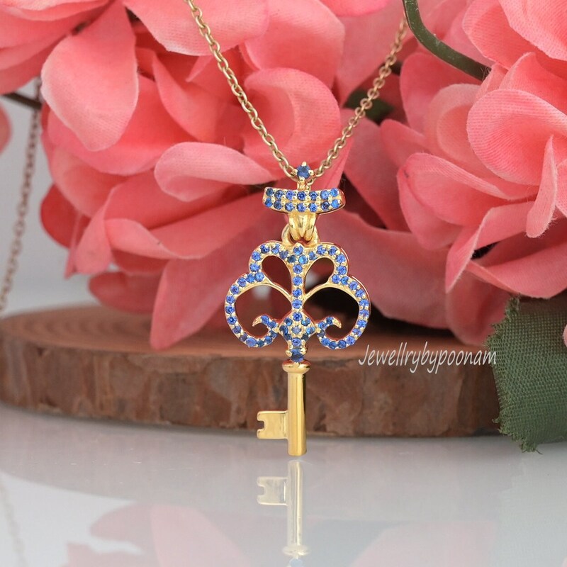Crown Key Necklace - Etsy