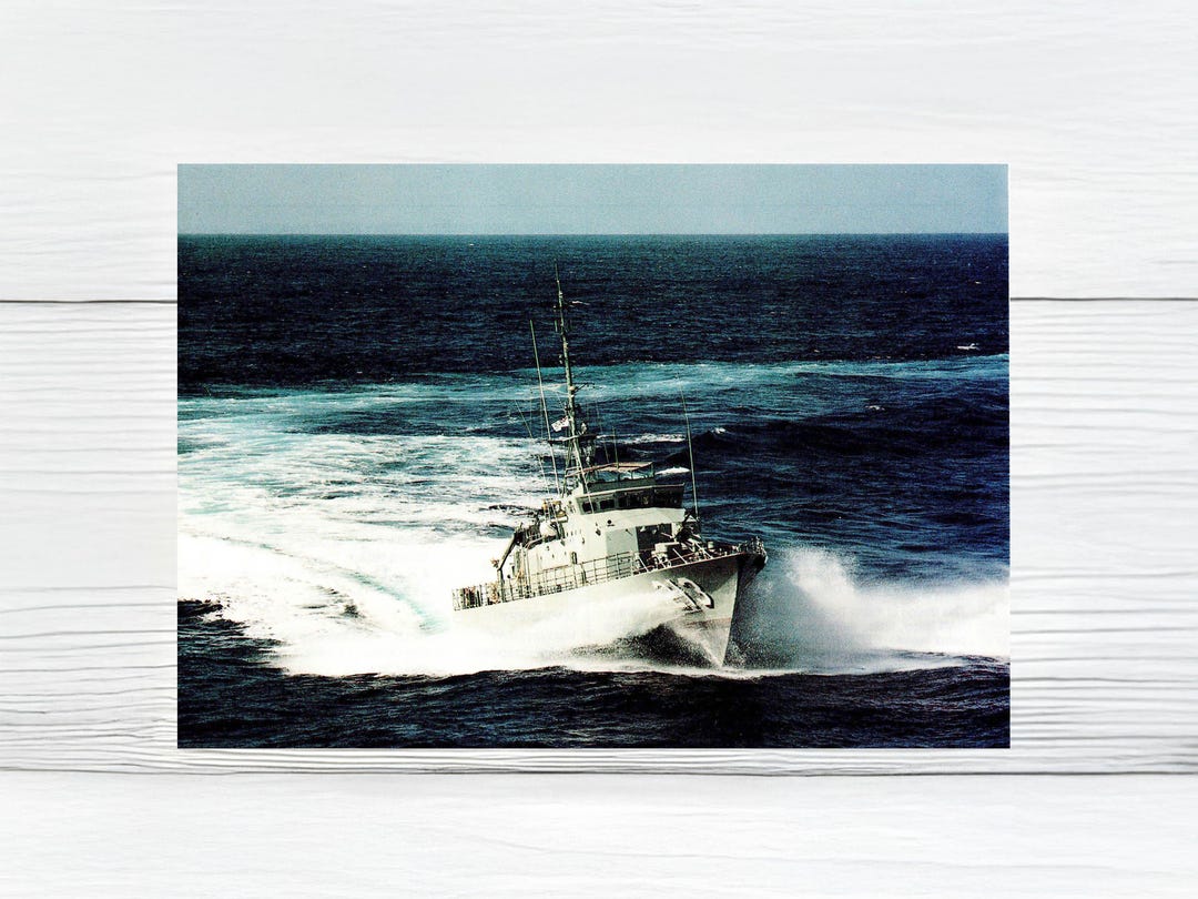 Royal Australian Navy Ephemera — HMAS Geraldton (PTF-213) — Fremantle ...