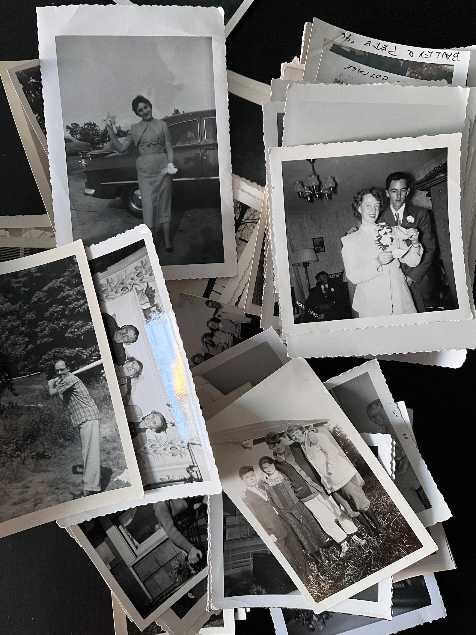 Mixed Lot of 100 Vintage B&W and Sepia Photos Vernacular Snapshot for ...