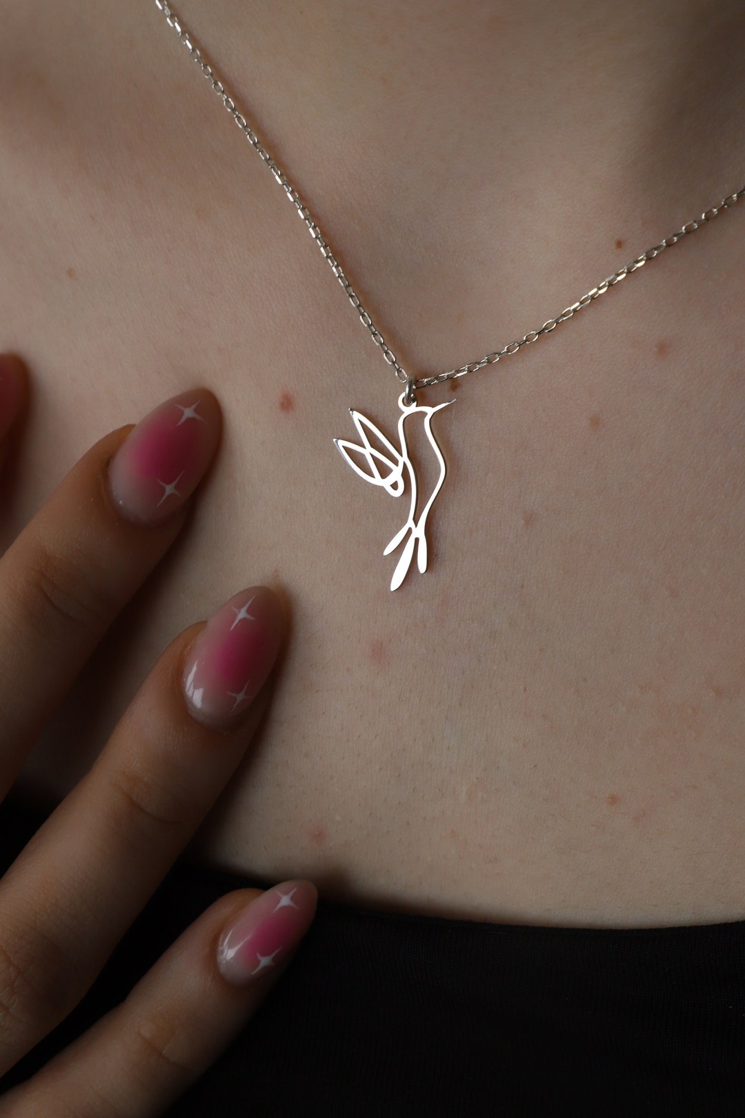 Silver Hummingbird Necklace, Line Art Humming Bird Necklace, Dainty ...