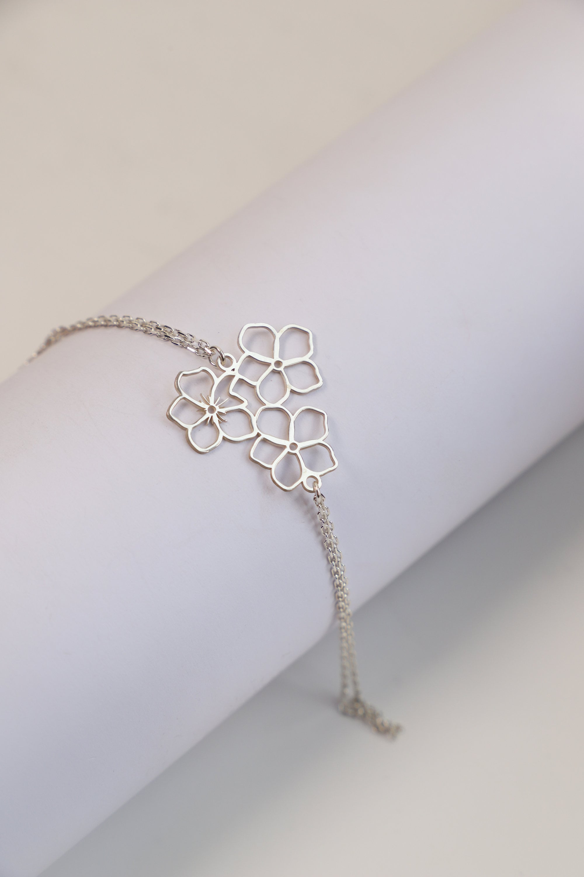 Sterling Silver Floral Hand Chain Multiple Flower Bashmer - Etsy