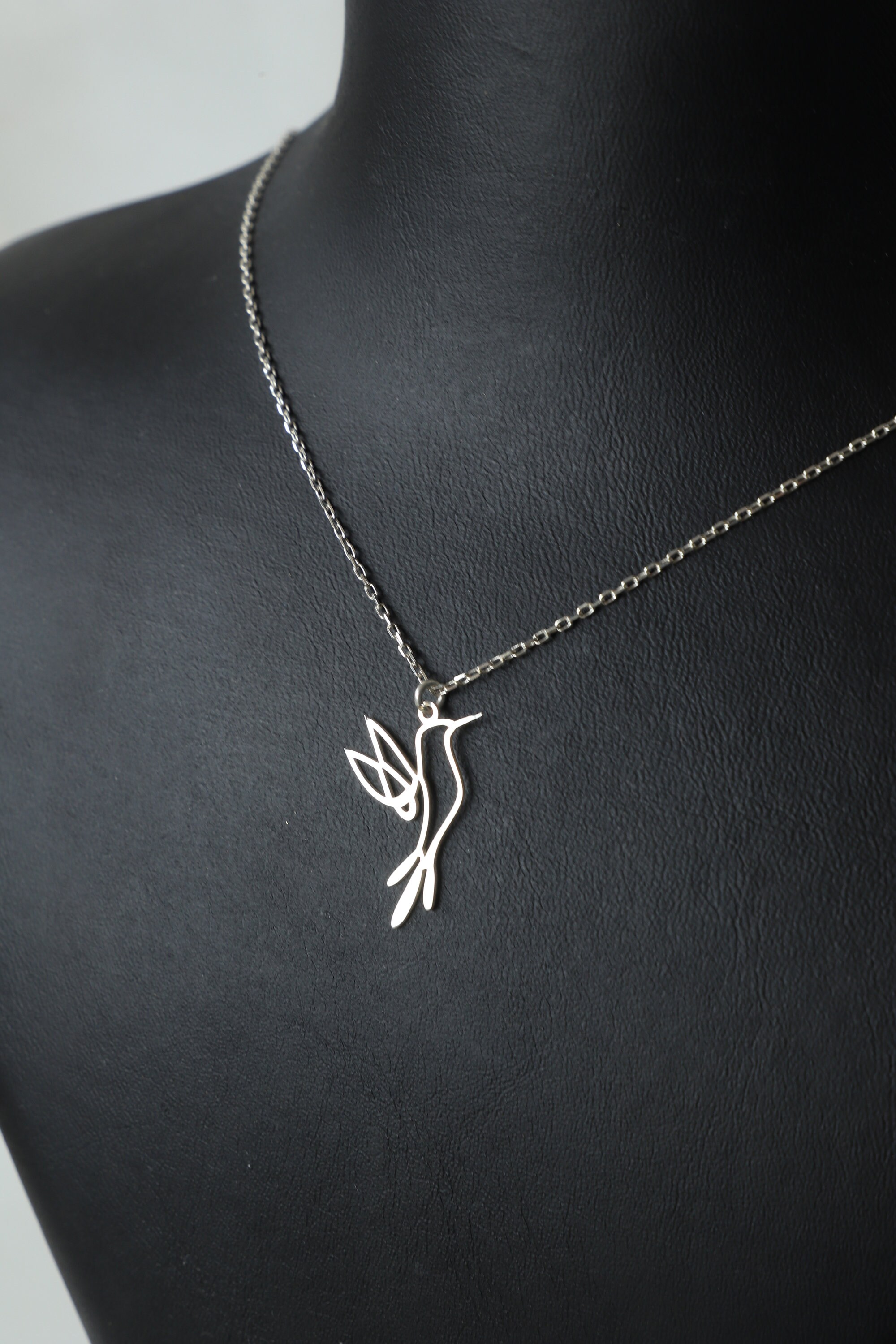 Silver Hummingbird Necklace, Line Art Humming Bird Necklace, Dainty ...