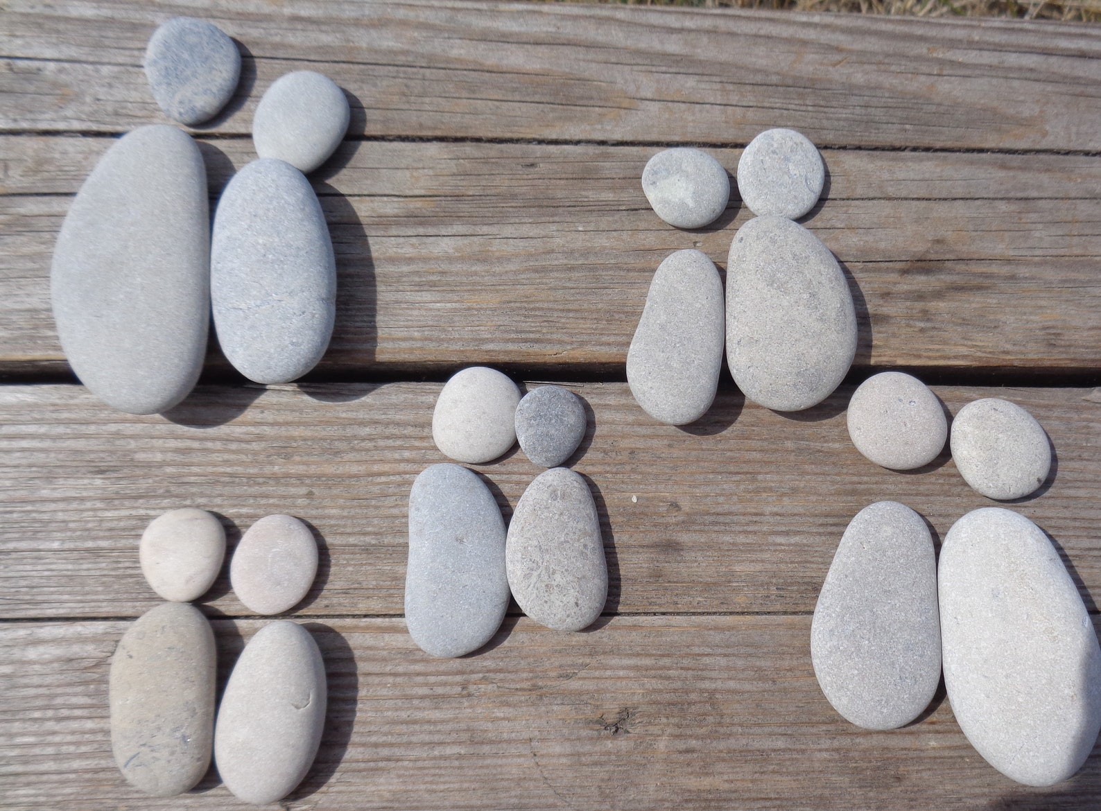 Set of Small Pebbles People - PRICE PER SET - Diy Pebbles for Crafts ...