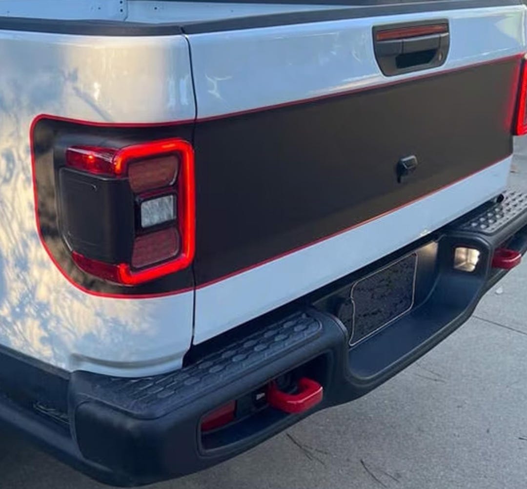 JT Tailgate Bordered Blackout Graphic Vinyl Decal for Jeep Gladiator ...