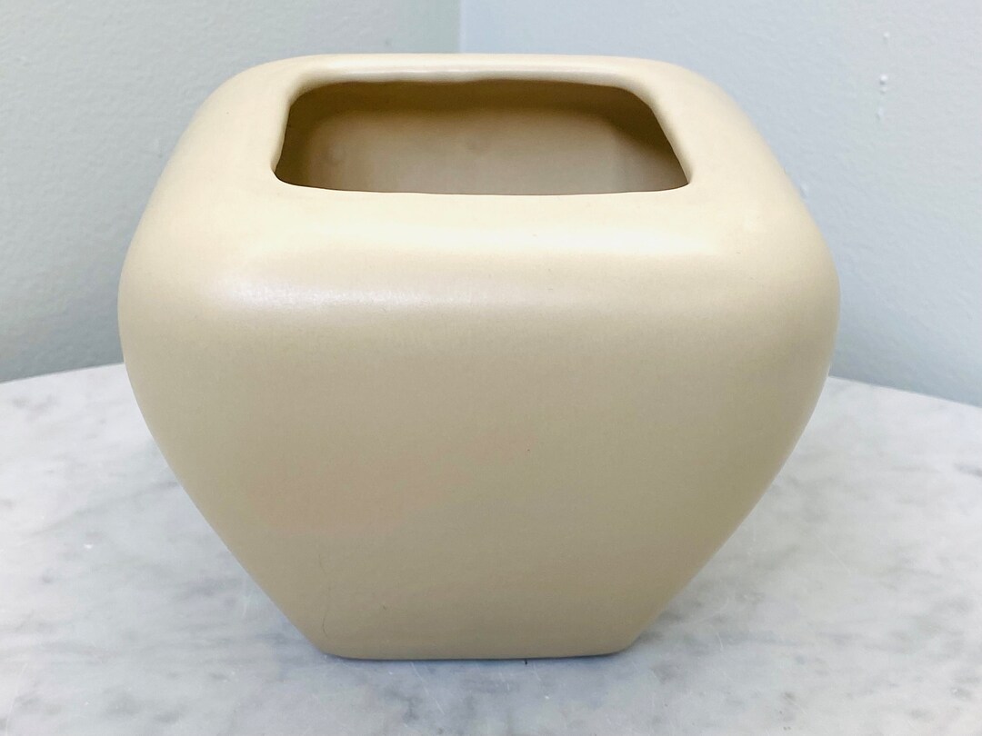 Vintage Haeger USA Matte Cream Color Planter Pattern #523-86 - Flower ...