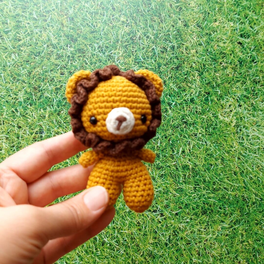 Lion Amigurumi Toys , Handmade Lion Finished Amigurumi, Lion Key Chain ...