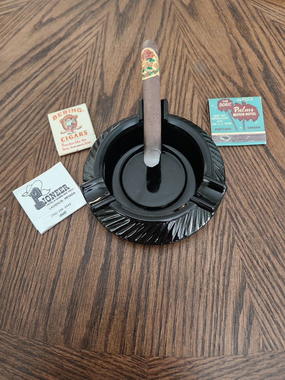 Vintage Cigar MCM Black Glass 5 Inch Ashtray, Collectors Ashtray ...