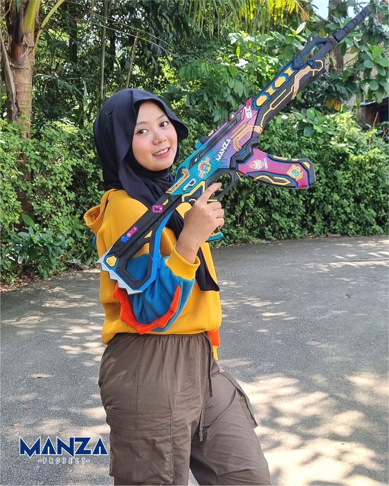 Glitchpop Vandal (with LED) - Valorant Cosplay Prop - Digital Template ...