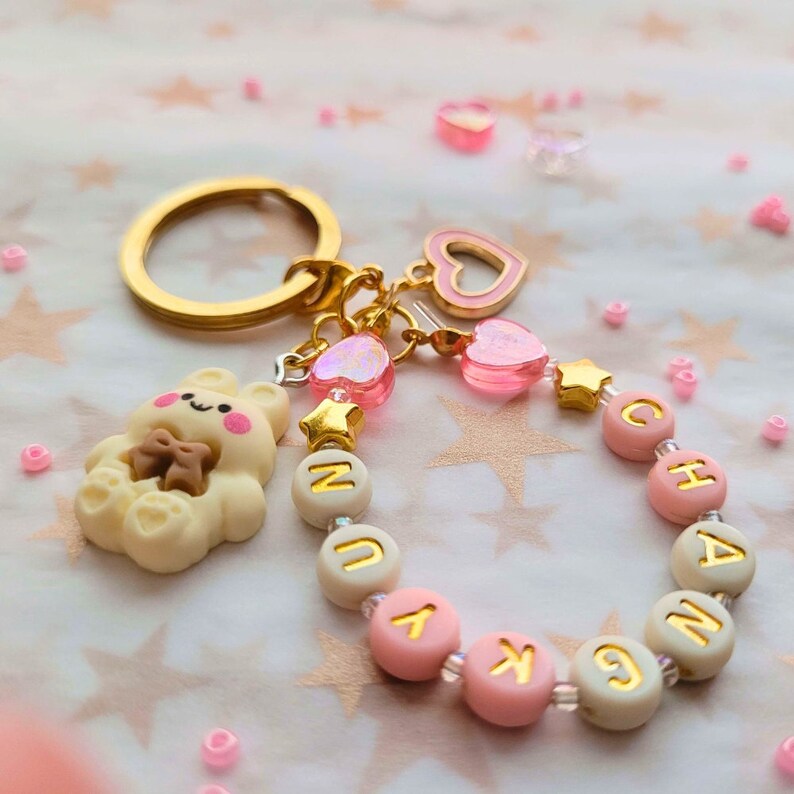 Custom Bias Fandom Stan Group Name K-pop Keychain - Etsy