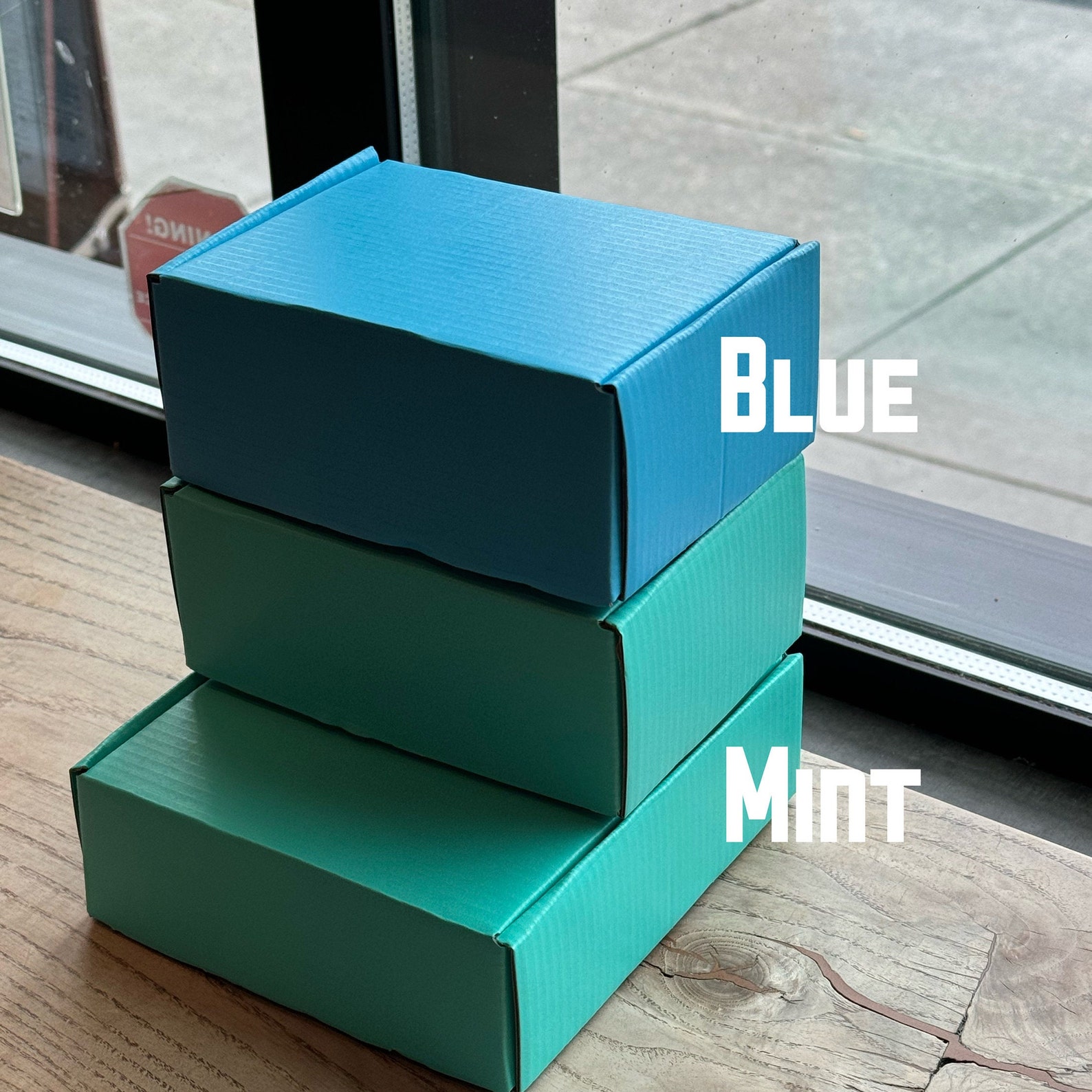 Premium Good Quality Easy Fold Corrugated Matte Finish Gift Box ...