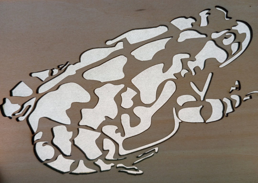 Camouflage Frog Laser-cut Silhouette - Etsy