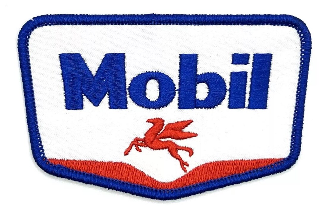 Mobil Motor Oil Gas NASCAR Racing Patch Iron Sew on Vintage Style Retro ...