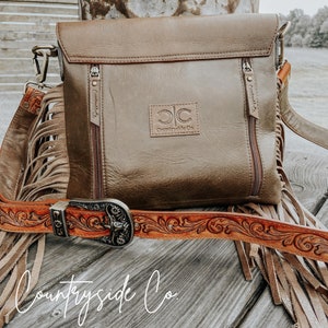 Georgia Conceal Carry Cowhide Bag by Countryside Co. - Etsy