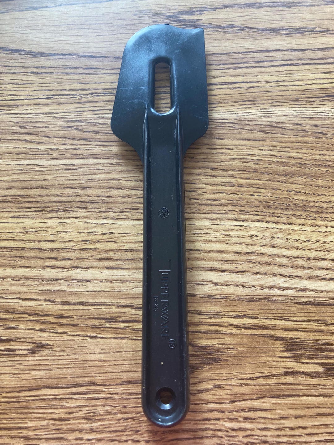Vintage Tupperware Black Plate Scraper Spatula 8.5 Inches Long Handy ...