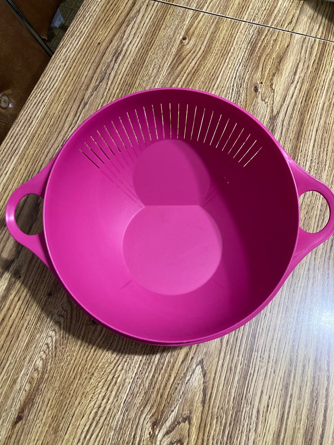 Tupperware Thatsa Colander Pink With Handles Maximum 1.7 Litres Handy ...