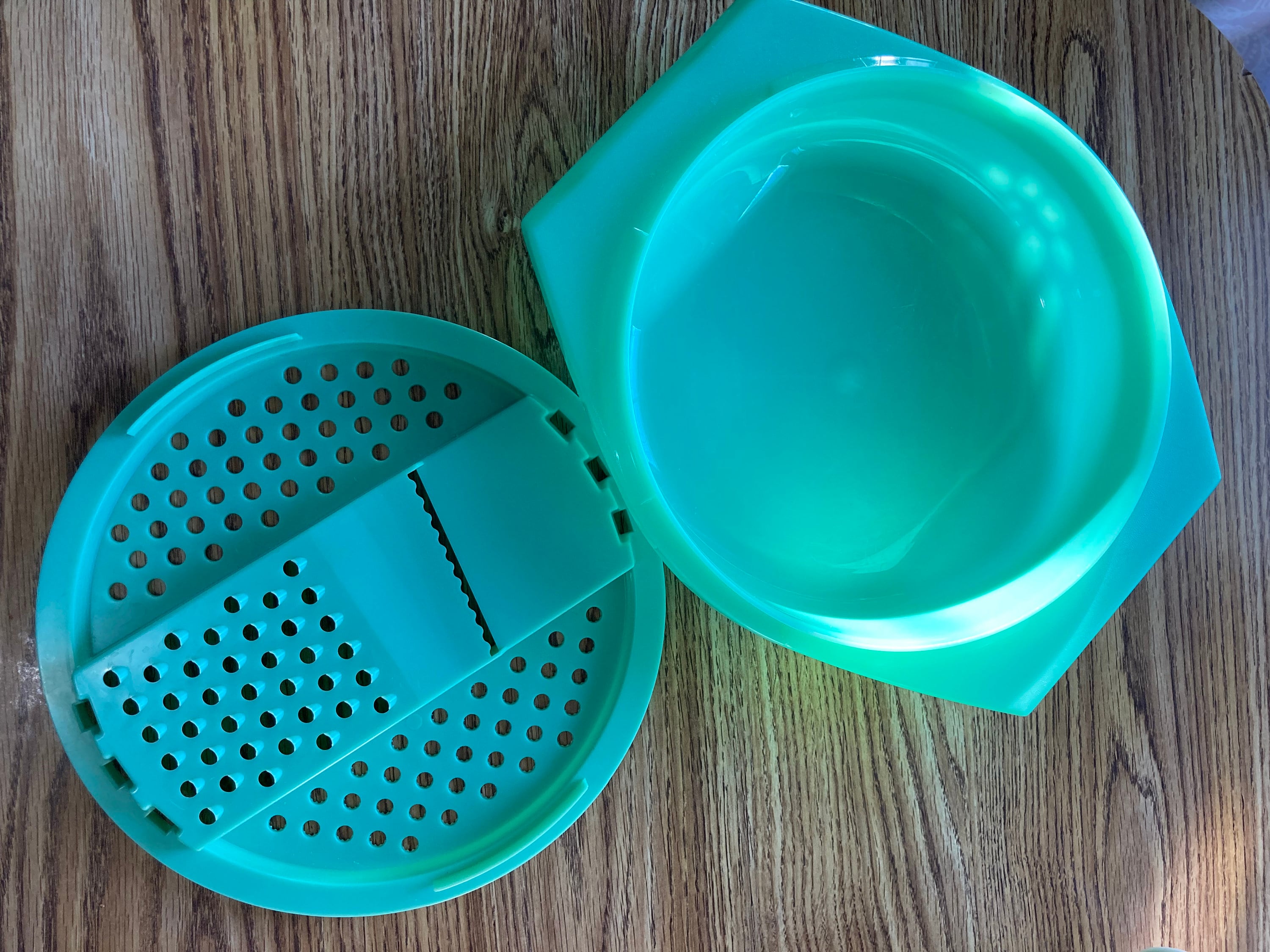 Vintage Tupperware Green Cheese Vegetable Grater Shredder Slicer With ...