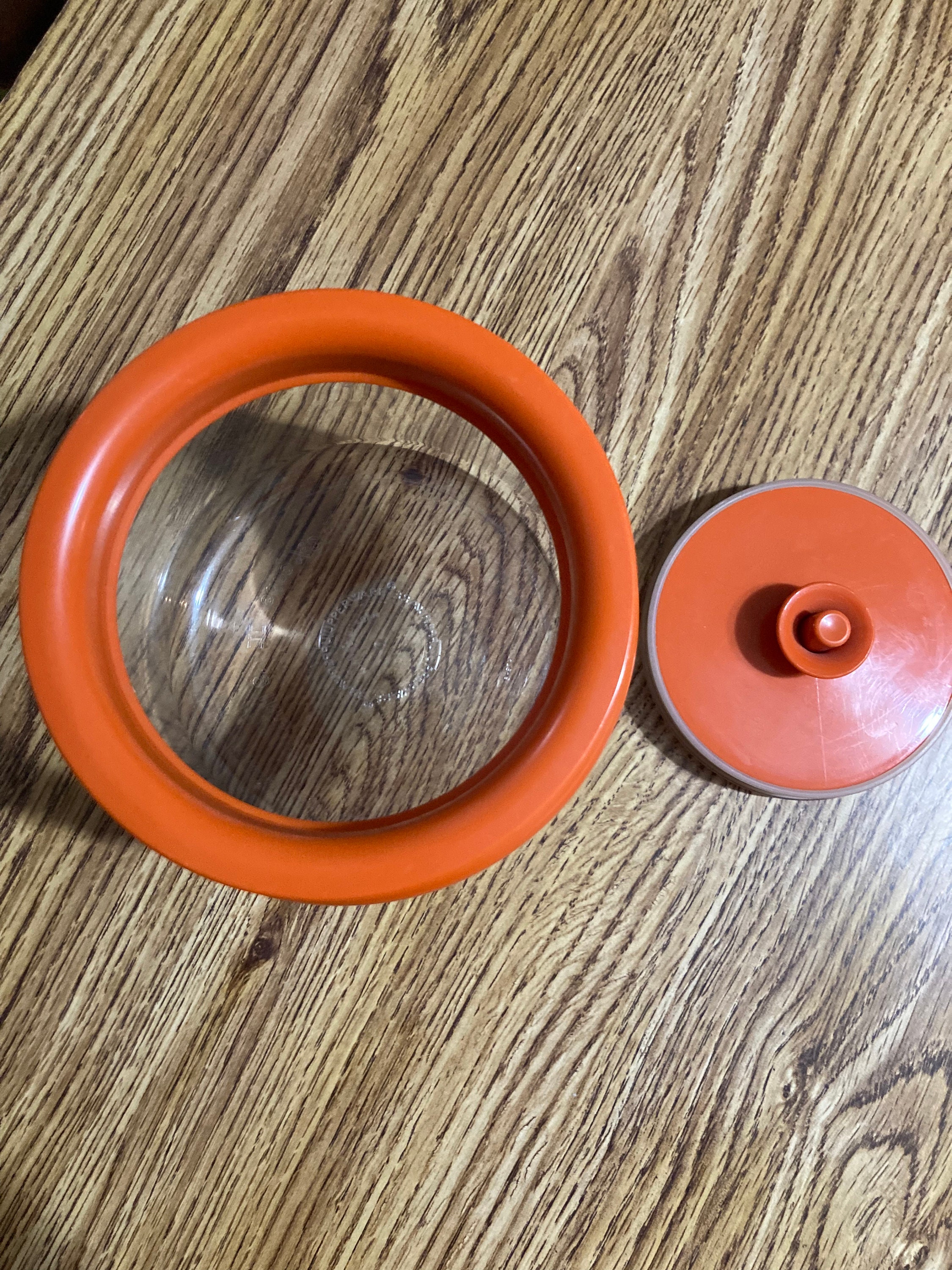 Vintage Tupperware Canister Container With Push Lid 4.25 Inches Tall ...