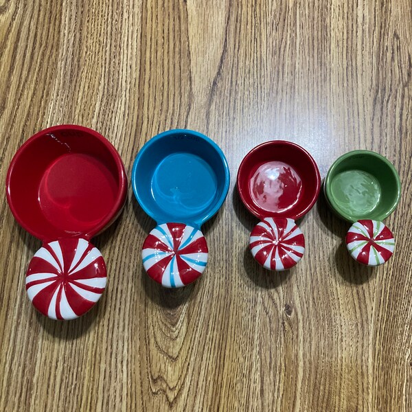 4 Cup Measuring Cup - Etsy