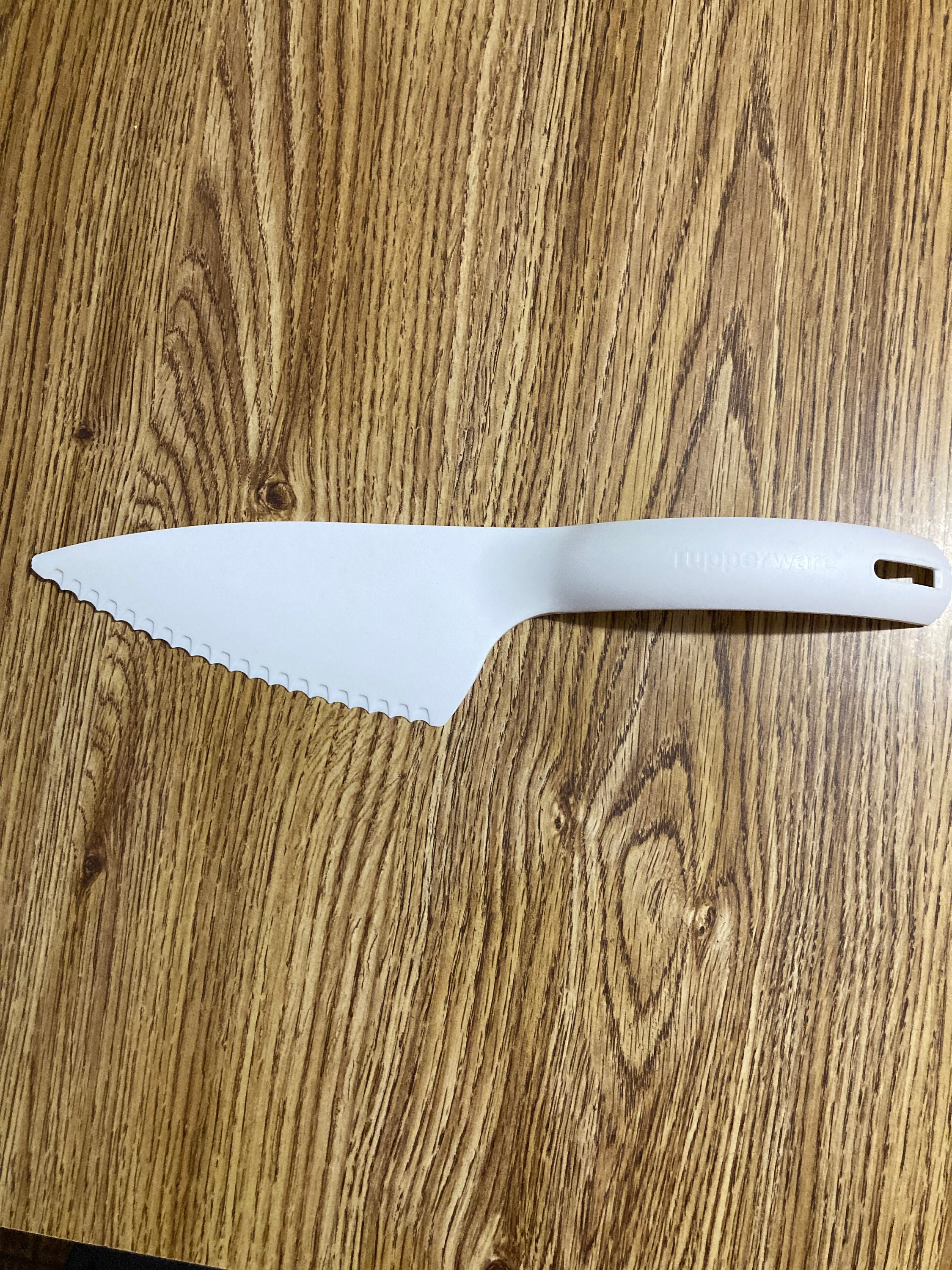 White Vintage Tupperware Serrated Knife With Curved Handle for Cutting ...