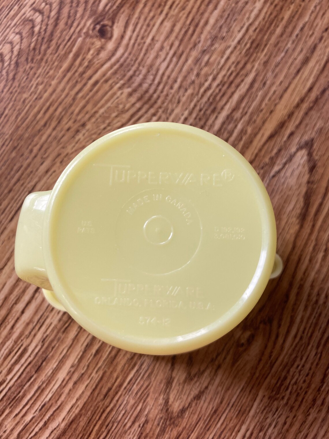 Vintage Tupperware Yellow Cream Container 3.5 Inches Tall Holds 2 Cups ...