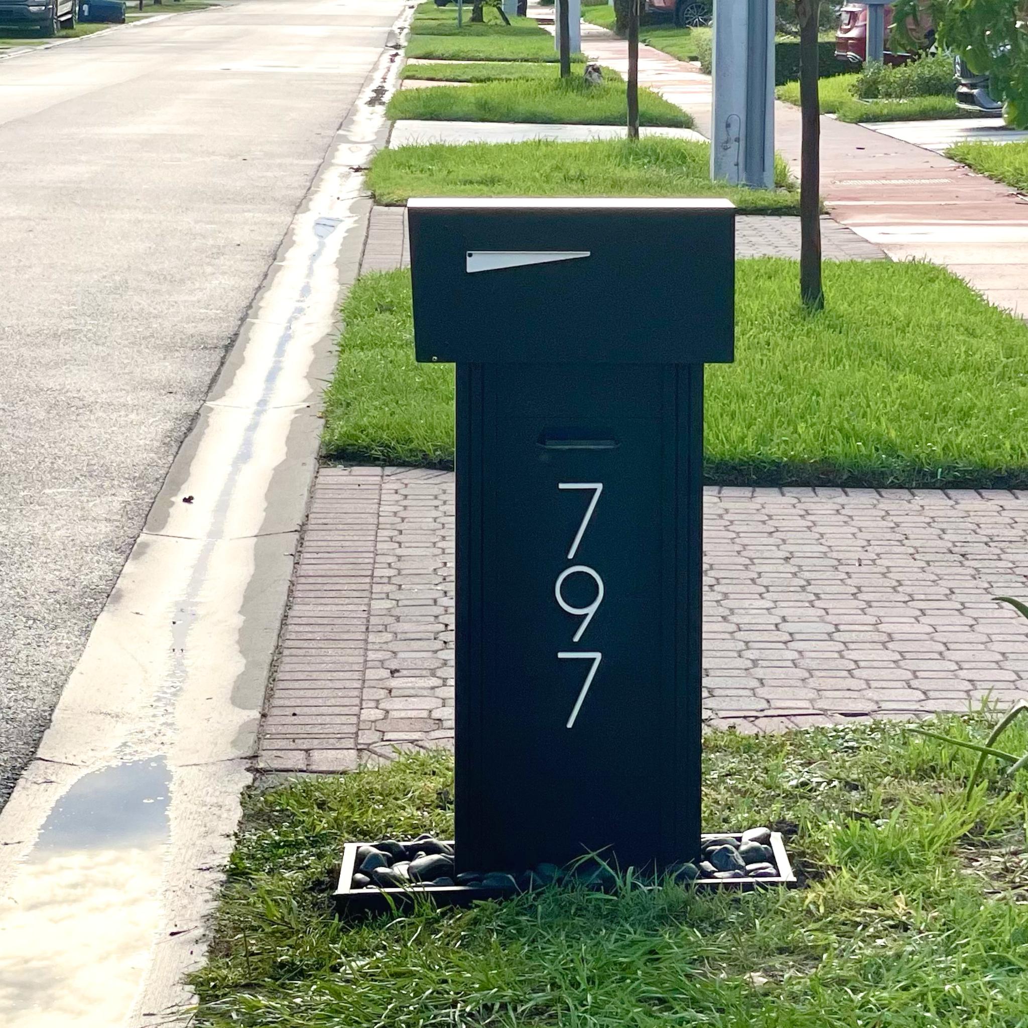 Aluma Modern Mailbox – Rust-proof Aluminum With Solar LED Numbers - Etsy