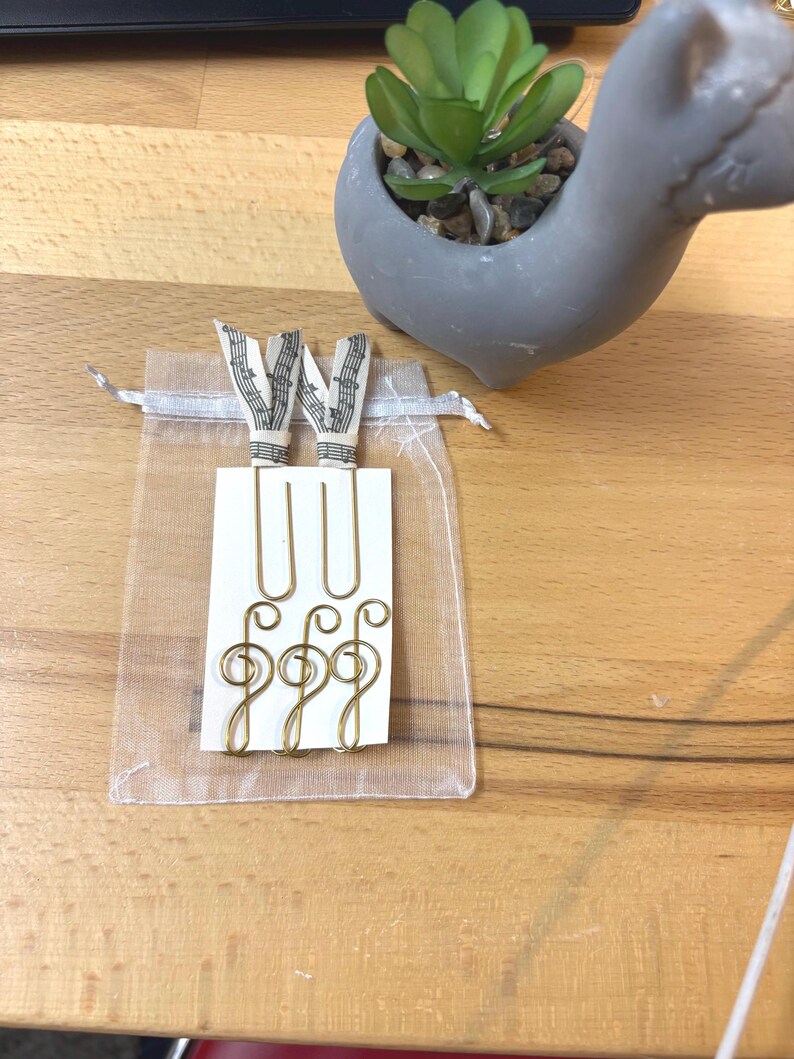 Gold Music Note Paper Clips (3) + 2 Gold Bookmarks Clip With Pentagram ...