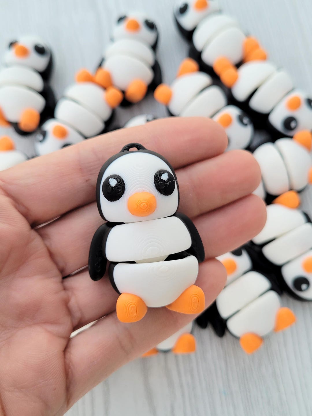 3D Printed Articulating Penguin Fidget Toy - Mini Pocket Pet Keychain ...