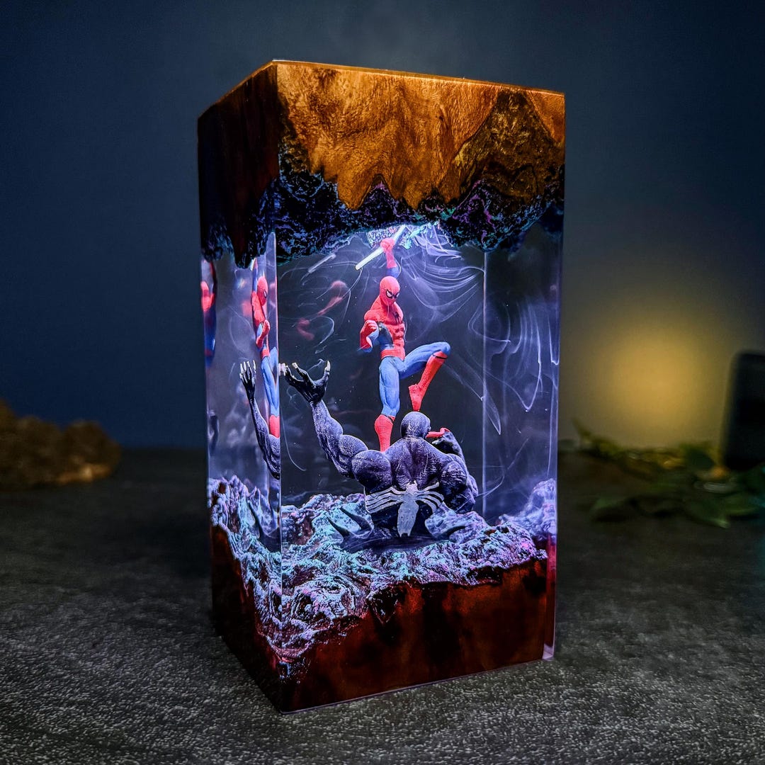 Resin Epoxy Super Hero Night Light, Custom Handmade Epoxy Lamp, Diorama ...