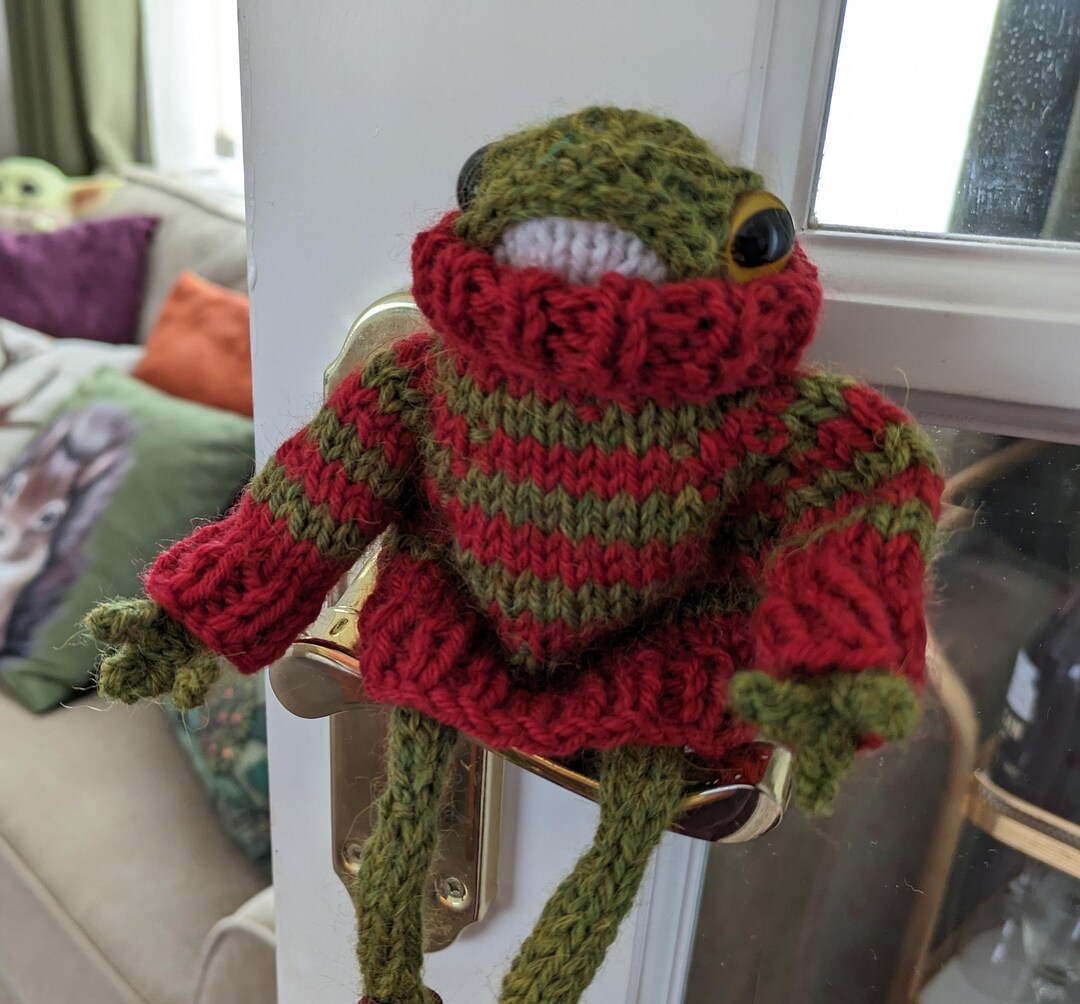 Hand Knitted Frog With Sweater - Etsy UK