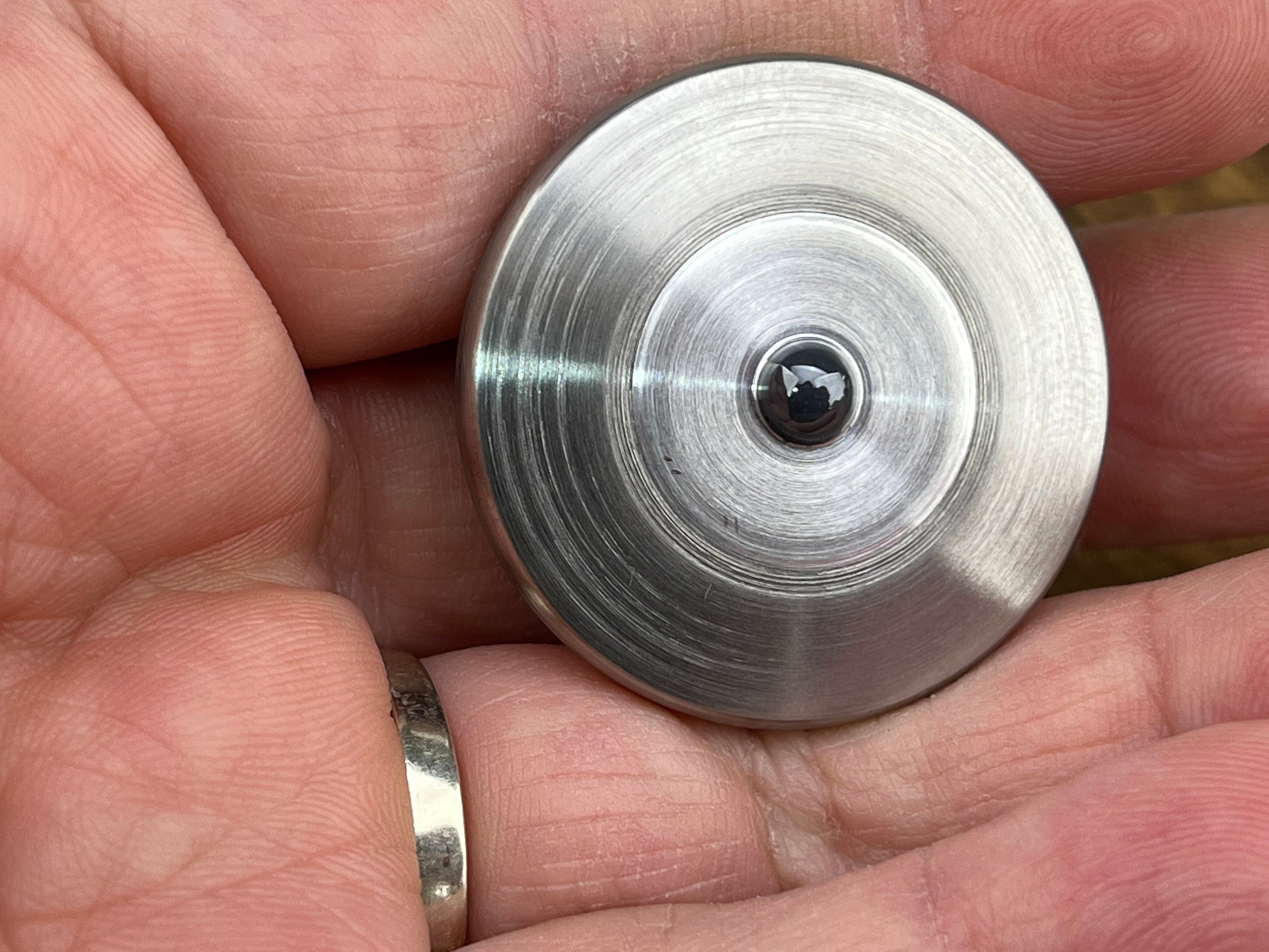 15-20 Minutes Tungsten Spinning Top, Best Record 25 Minutes - Etsy