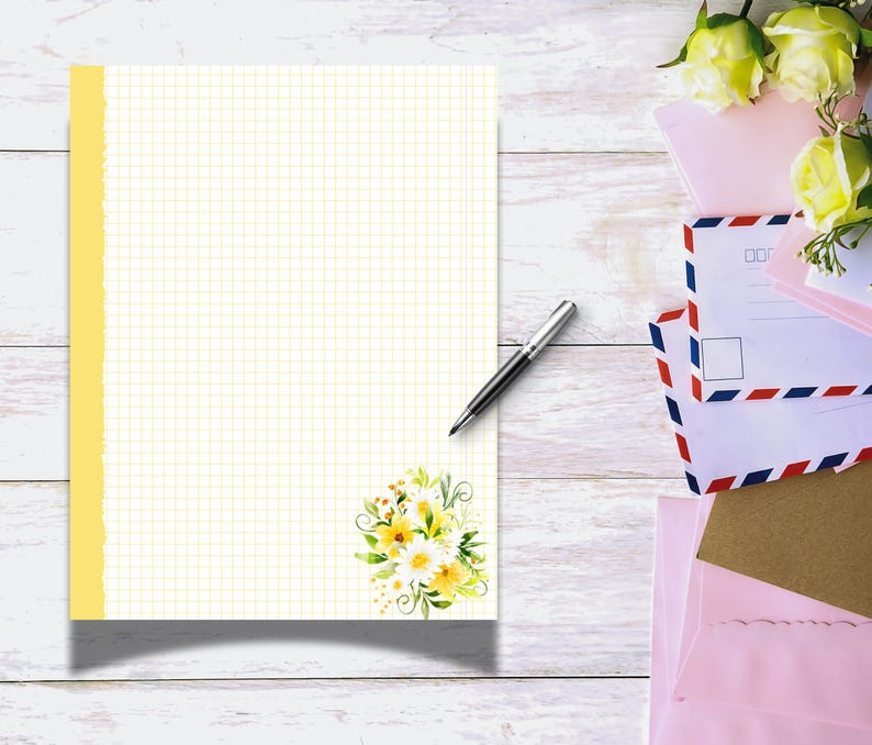 Bee With Flower Printable Stationery-bee Honey Writing Paper Unlined ...